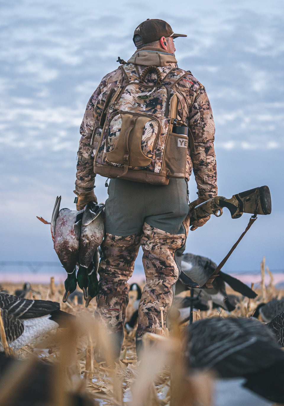 Lowdown Floating Backpack – Rig'Em Right